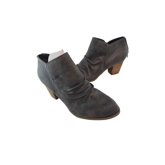 Report | Shoes | Gray Report Scrunched Booties With Chunky Stacked Heel ...